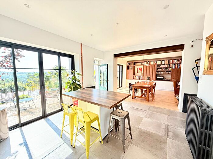 Maison à vendre - Nantes - 9 pièces - 6 chambres