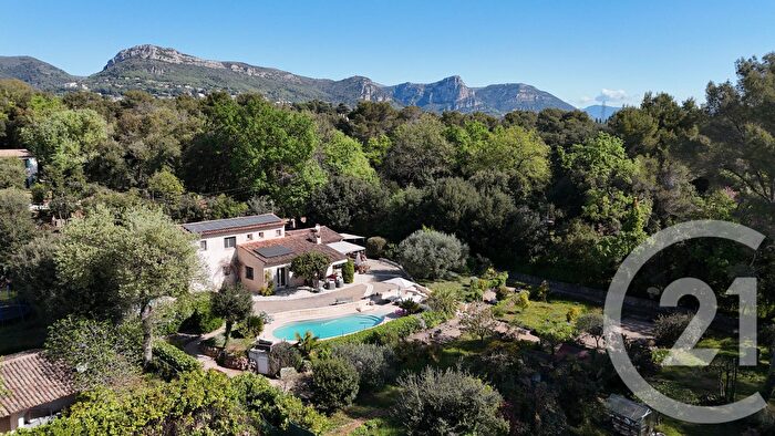 Maison 5 pièces à Saint-Paul-de-Vence, à vendre