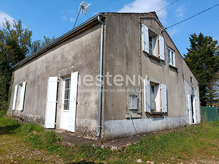 Maison à vendre - Saint-Hilaire-des-Loges - 4 pièces - 2 chambres