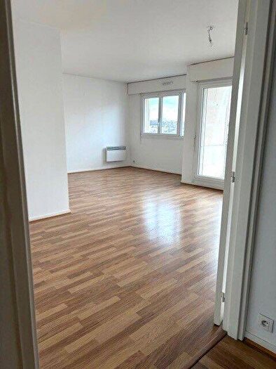 Appartement à louer - Le Clos du Luxembourg-Centre Ville, Bourg-la-Reine - 4 pièces - 3 chambres