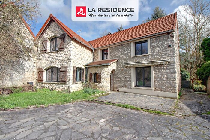 Maison à vendre - Vert - 8 pièces - 4 chambres