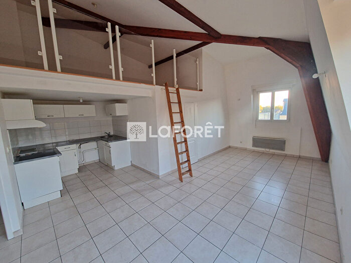 Appartement 3 pièces à Montereau-Fault-Yonne, Ville basse, à vendre