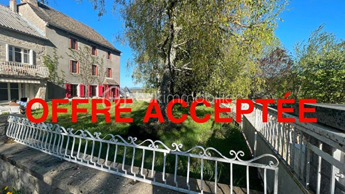 Rimeize : Maison 12 pièces à vendre