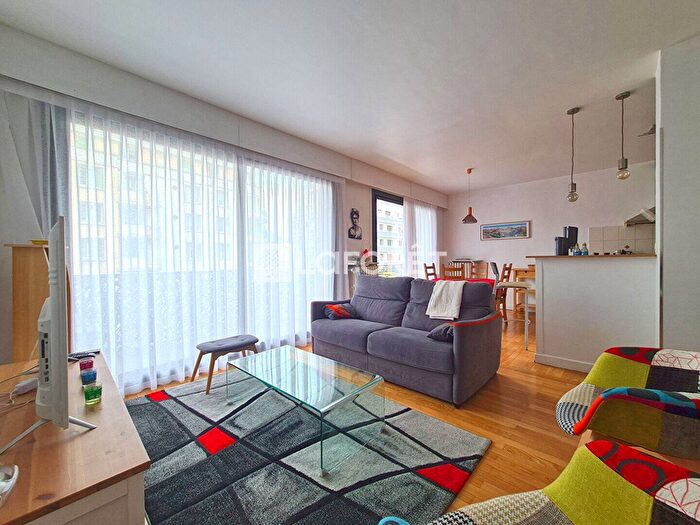 Appartement à louer - Allies-Clos dOr, Grenoble - 2 pièces - 1 chambre