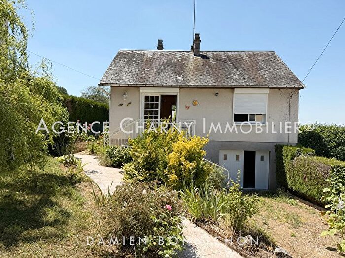 Maison 3 pièces à Château-Renard, à vendre