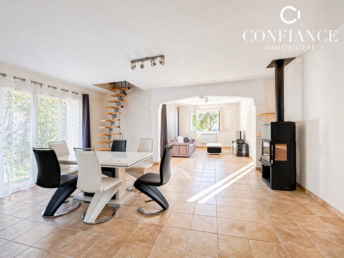 Pierrefeu - Maison 5 pièces à vendre