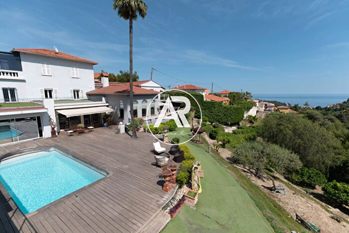 Maison 10 pièces à Nice, Ventabrun, à vendre