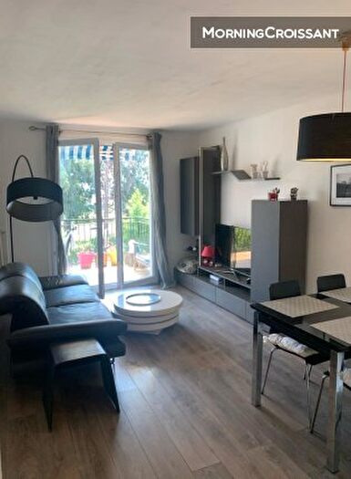 Appartement à louer - Nice, Arenas - 3 pièces - 2 chambres