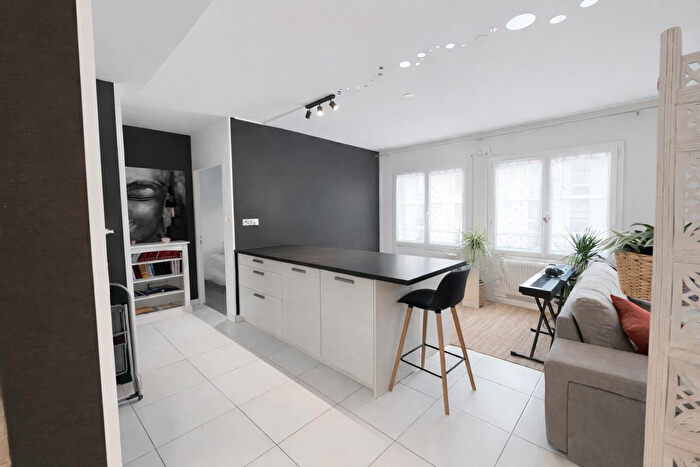 Appartement à vendre - Dijon, Perrières - 3 pièces - 2 chambres