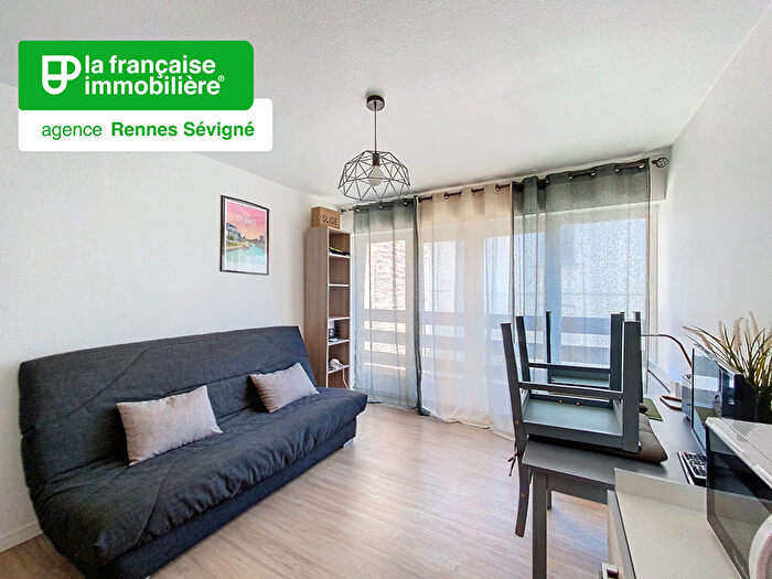 Appartement à louer - Quartiers Centre, Thabor, Oberthür - 1 pièce