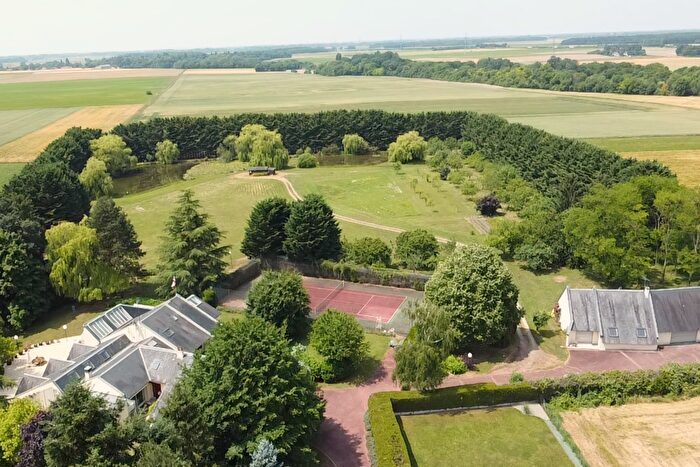Maison à vendre - Chaingy - 8 pièces - 7 chambres