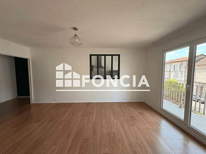 Saint Cybard-Houmeau, Angoulême - Appartement 4 pièces à louer