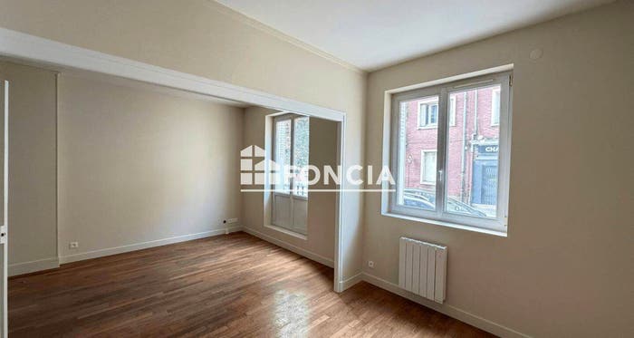 Centre Ville, Beauvais - Appartement 3 pièces à louer