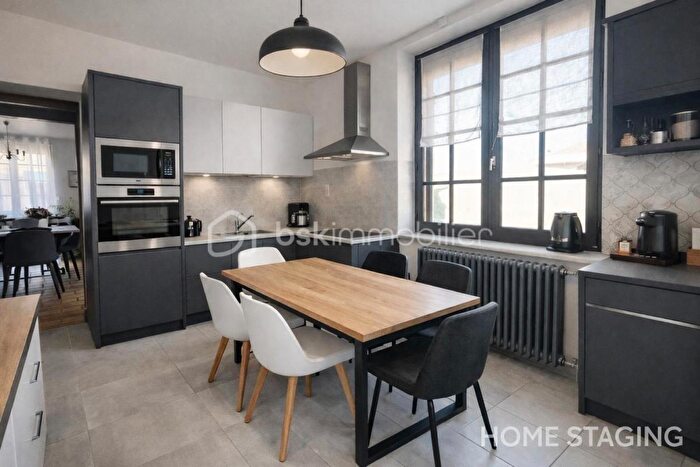 Maisons à vendre et appartements à louer - 2