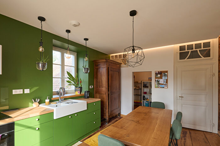 Maisons à vendre et appartements à louer - 3