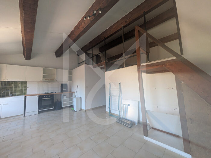 Appartement 3 pièces à Meyrargues, à vendre