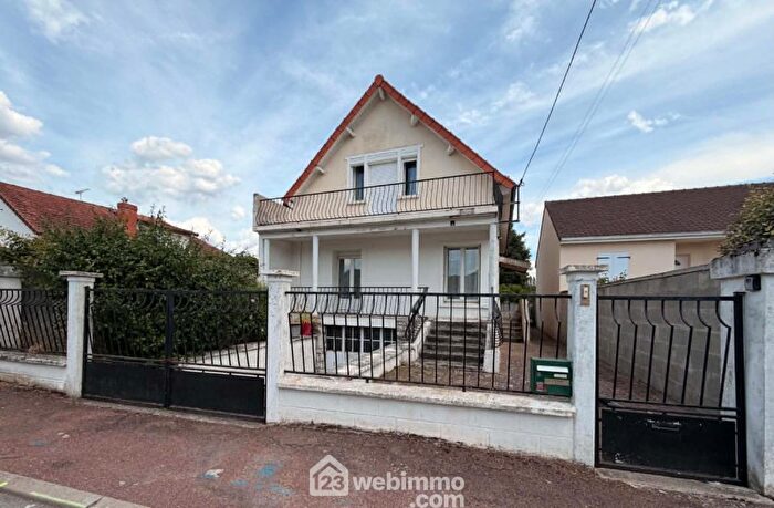 Châtellerault, Nord Ouest - Maison 3 pièces à vendre