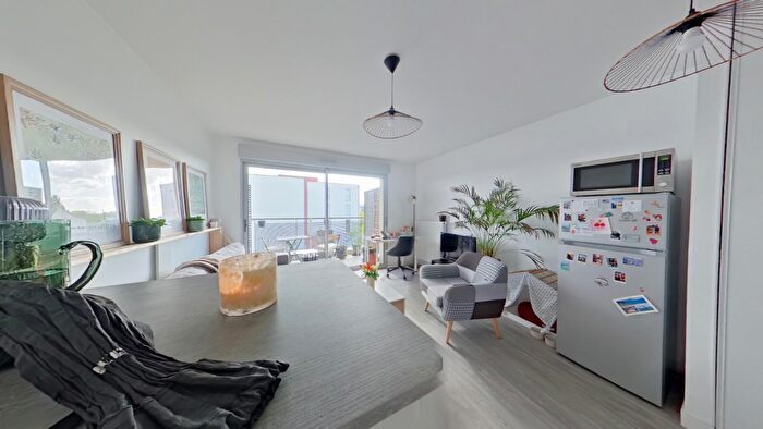 Appartement à louer - Poitiers, Gibauderie - 3 pièces - 2 chambres