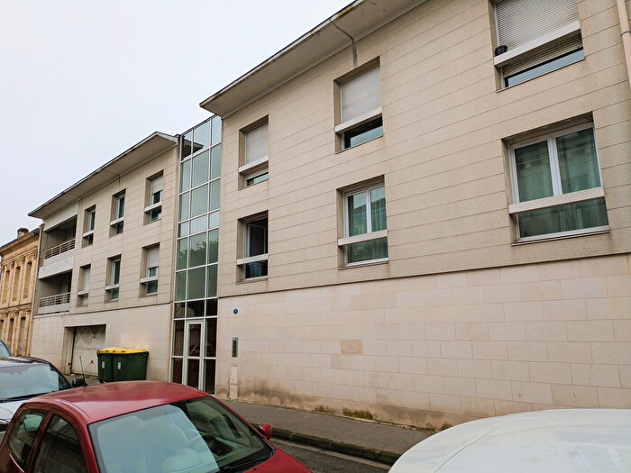 Talence, Saint-Genès, La Médoquine, Haut-Brion : Appartement 2 pièces à vendre