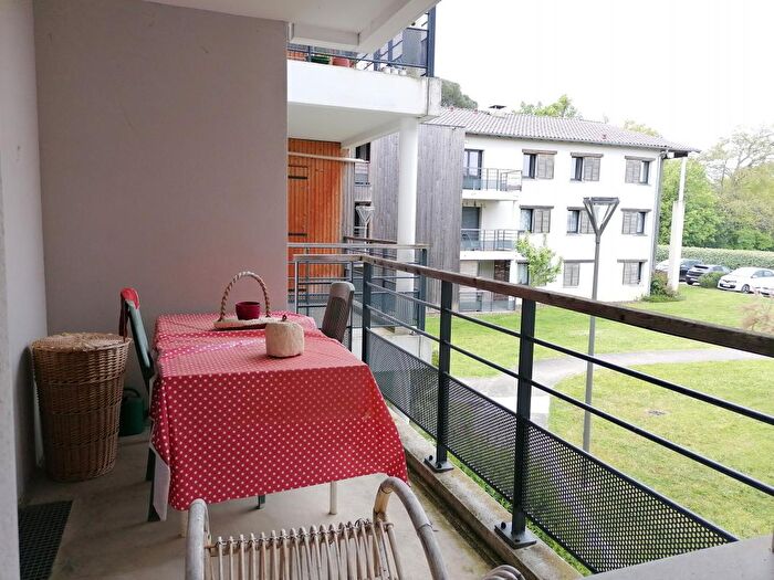 Appartement à vendre - Saint-Geniès-Bellevue - 2 pièces - 1 chambre