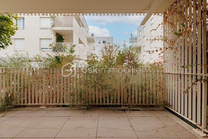 Vaulx-en-Velin, Vaulx en Velin Sud : Appartement 3 pièces à vendre