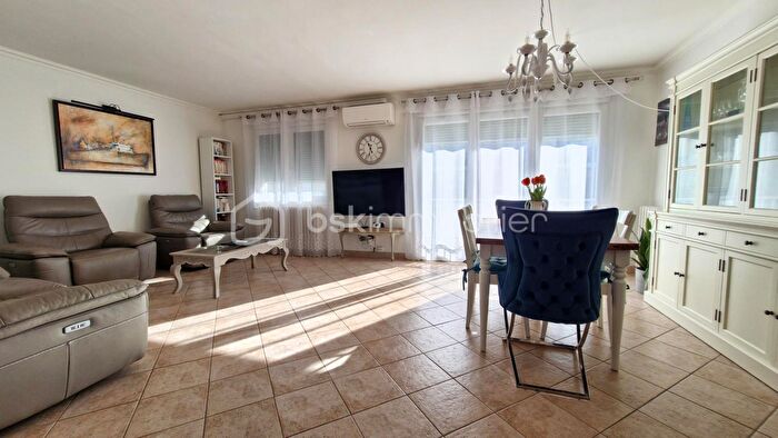Appartement à vendre - Sète, Centre-ville - 4 pièces - 2 chambres