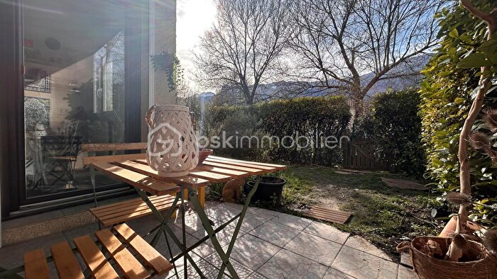 Appartement à vendre - Le Pont-de-Claix, Le Bourg, Pont de Vannes - 3 pièces - 2 chambres