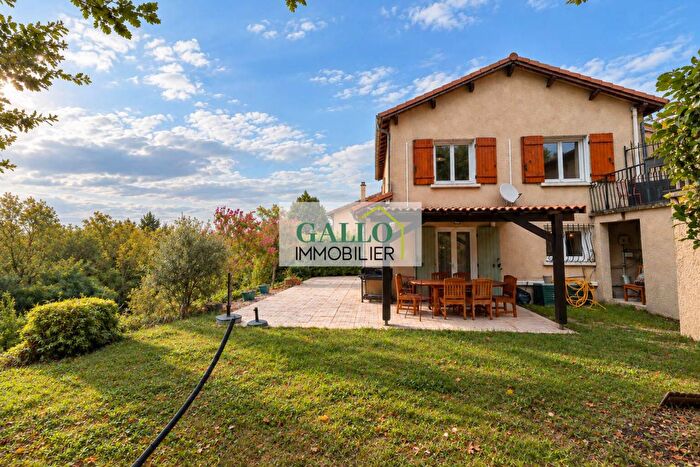 Maison 4 pièces à Villefontaine, Servenoble, à vendre