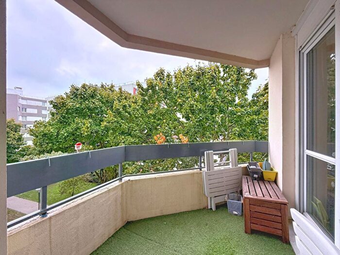 Appartement à vendre - Montigny-le-Bretonneux, Les Prés - 4 pièces - 3 chambres