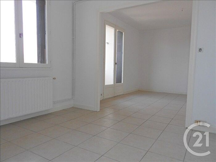 Appartement à louer - Châteauroux, Le Lac, Saint-Jean - 3 pièces - 2 chambres
