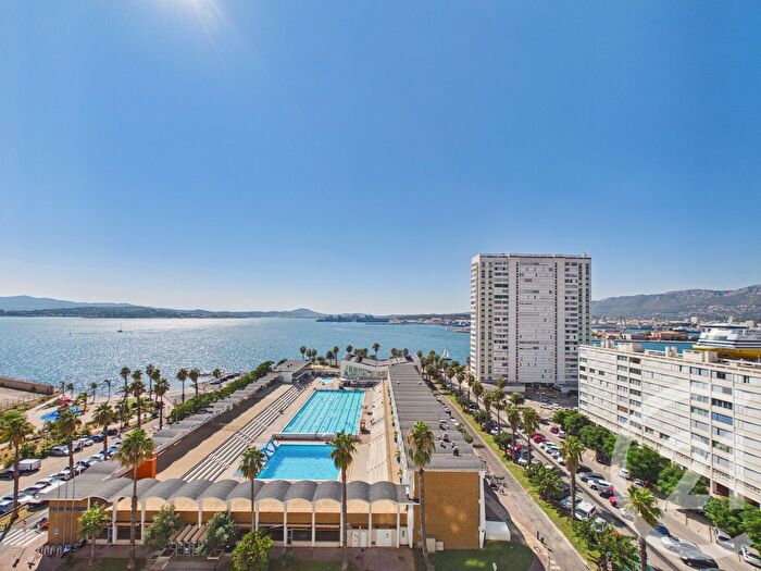 Toulon, Le Port : Appartement 4 pièces à vendre