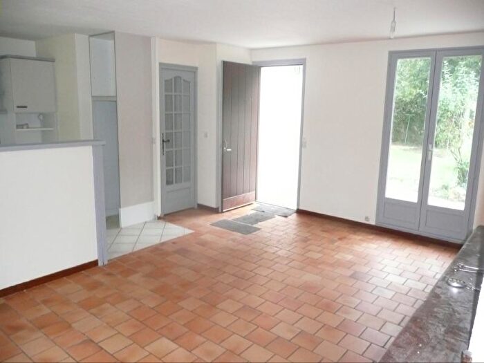 Beaufort-en-Vallée - Maison 4 pièces à louer