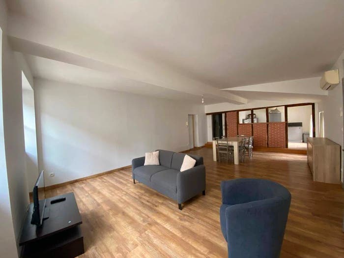 Centre Ville, Castres : Appartement 3 pièces à louer