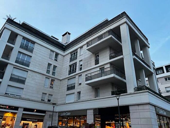 Appartement à louer - La Mairie, Saint-Gratien - 1 pièce