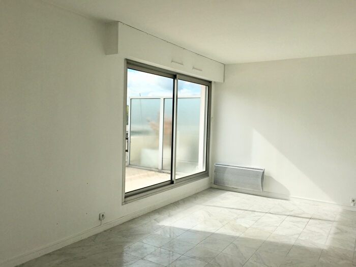 Appartement 2 pièces à louer - Courbevoie, Bécon
