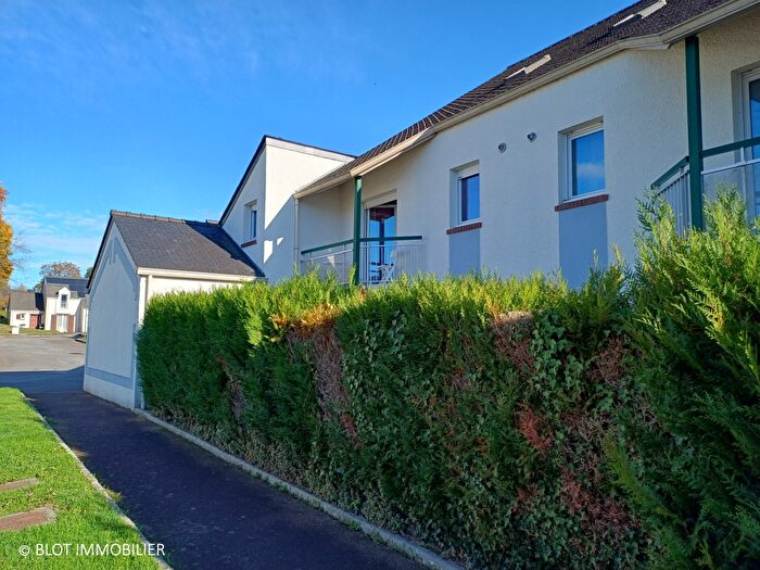 Appartement à vendre - Châteaubourg - 4 pièces - 2 chambres