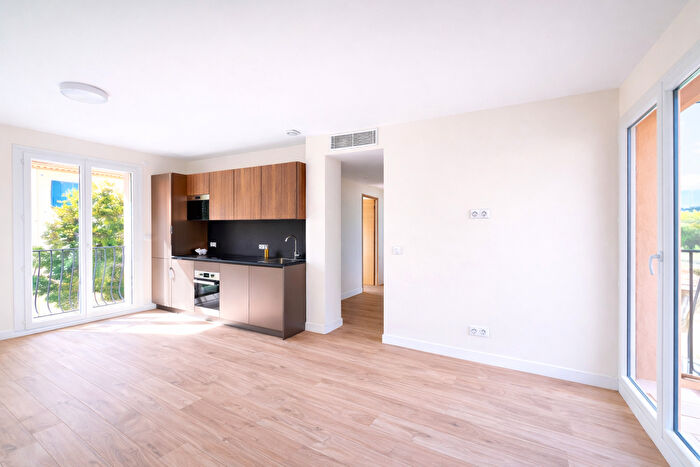 Appartement à vendre - Mandelieu-la-Napoule, La Napoule - 3 pièces - 2 chambres