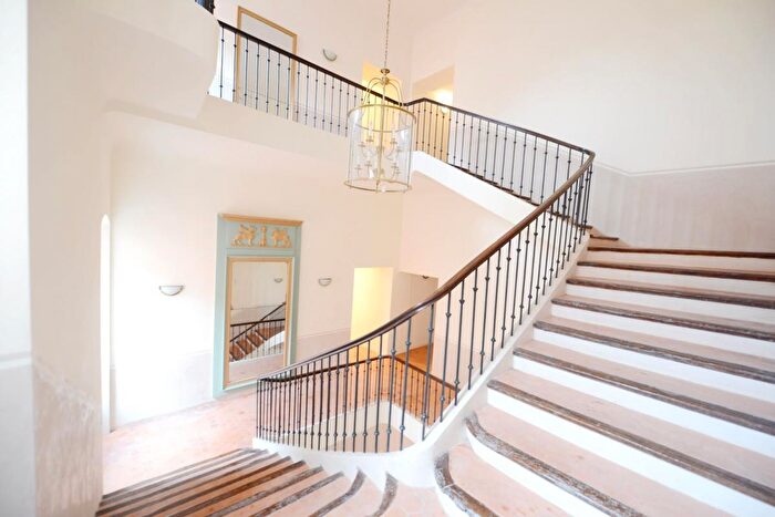 Appartement à vendre - Grasse, Centre-ville Nord - 4 pièces - 3 chambres