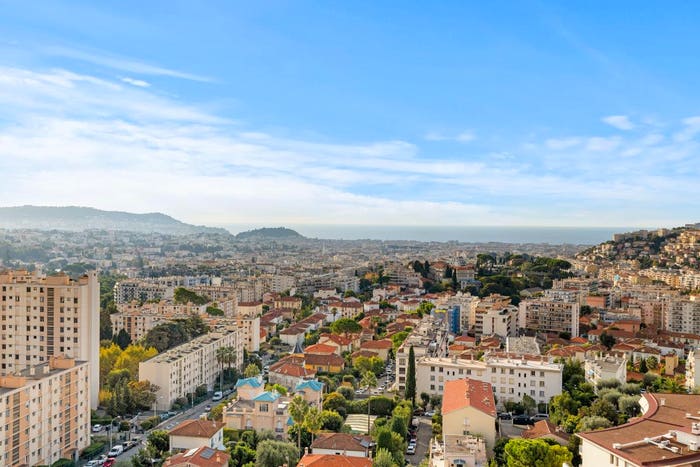 Nice, Le Ray : Appartement 2 pièces à vendre