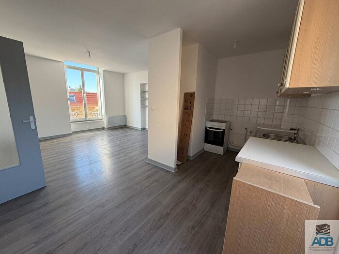 Appartement à louer - Roanne - 2 pièces - 1 chambre