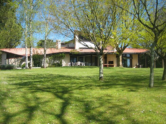 Maison 6 pièces à Pechbonnieu, à vendre