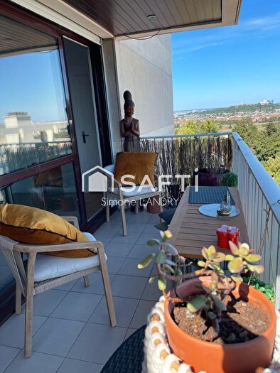 Appartement à vendre - Garches, Centre-ville, Mairie - 3 pièces - 2 chambres