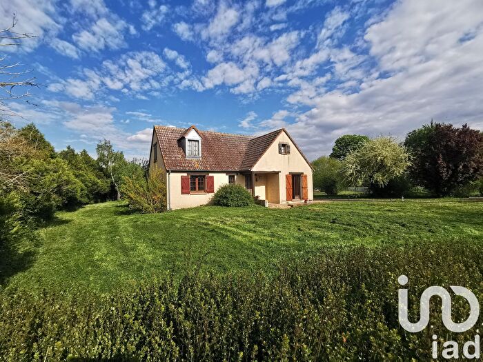 Maison à vendre - Louville-la-Chenard - 4 pièces - 3 chambres