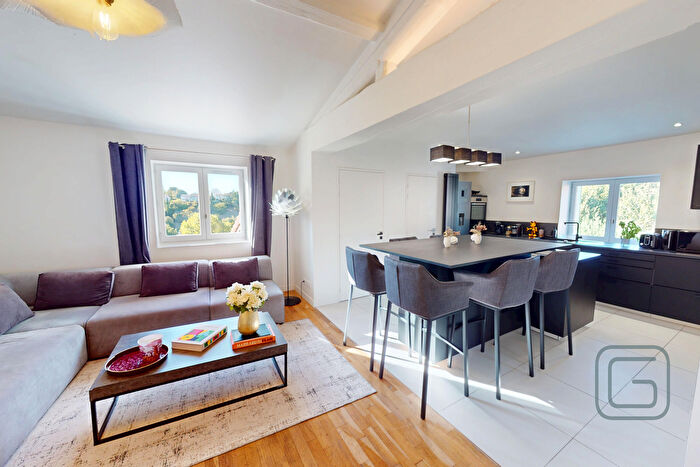 Appartement 2 pièces à Saint-Didier-au-Mont-d'Or, à vendre