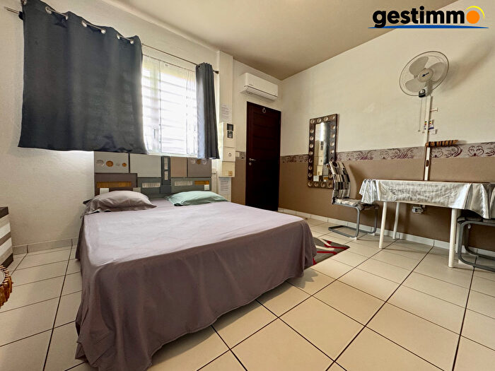 Appartement 1 pièce à Cayenne, à vendre