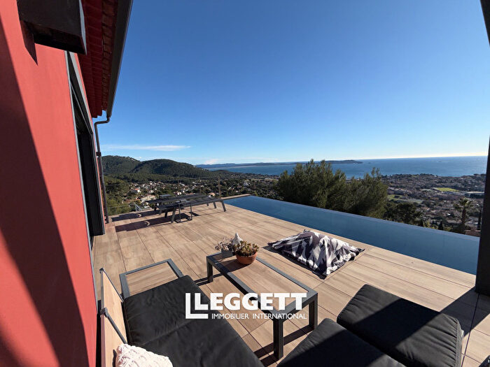 Maison à vendre - Carqueiranne - 5 pièces - 4 chambres