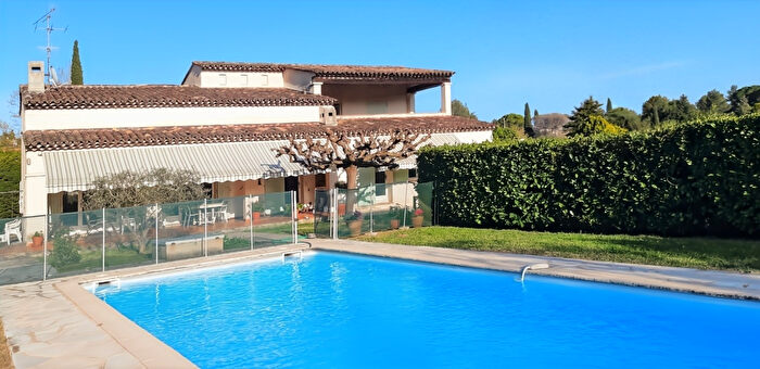 Maison à vendre - Peymeinade - 6 pièces - 4 chambres