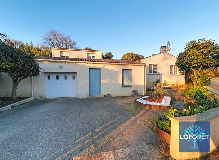 Maison à vendre - Le Girouard - 5 pièces - 4 chambres