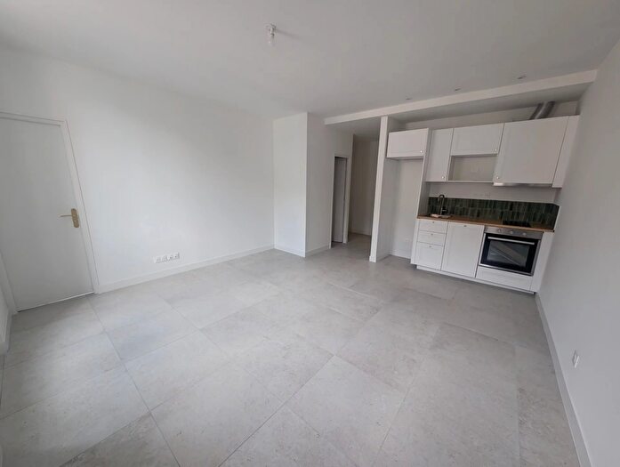Appartement à louer - Drap - 2 pièces - 1 chambre