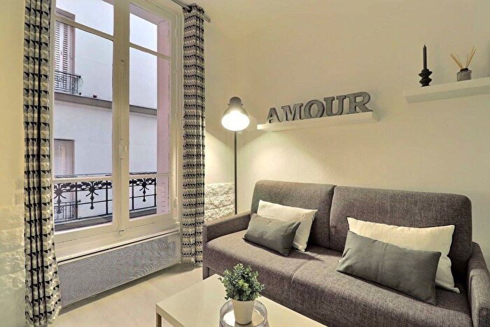 Appartement à louer - Trezel, Levallois-Perret - 1 pièce